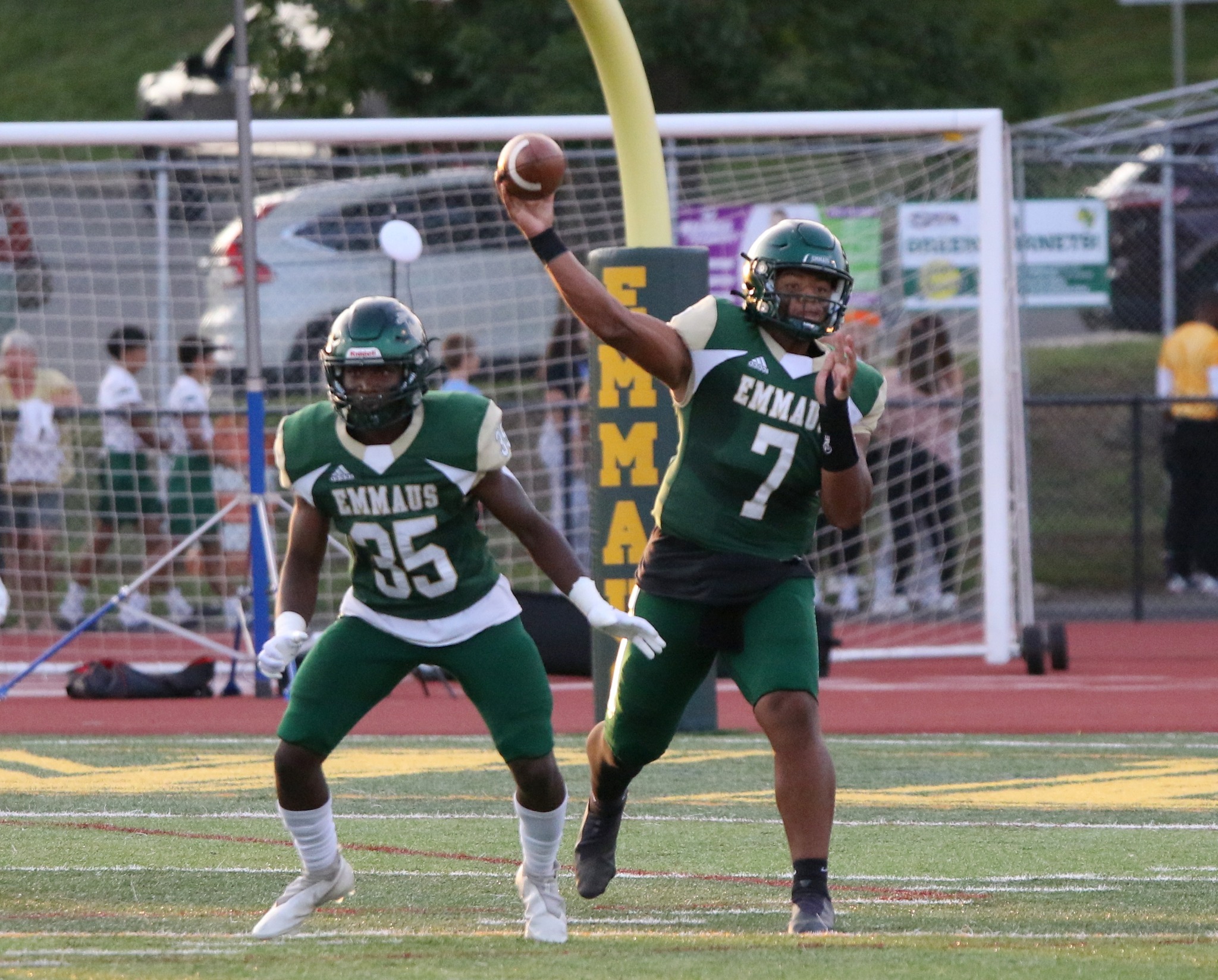 Football - Hornets look to continue winning ways as they close out ...